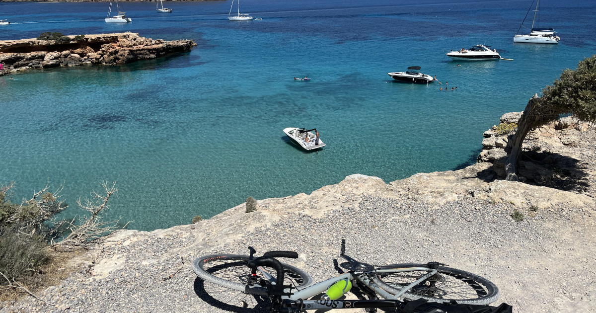 Malorka a Ibiza na bicykli | CK SVET